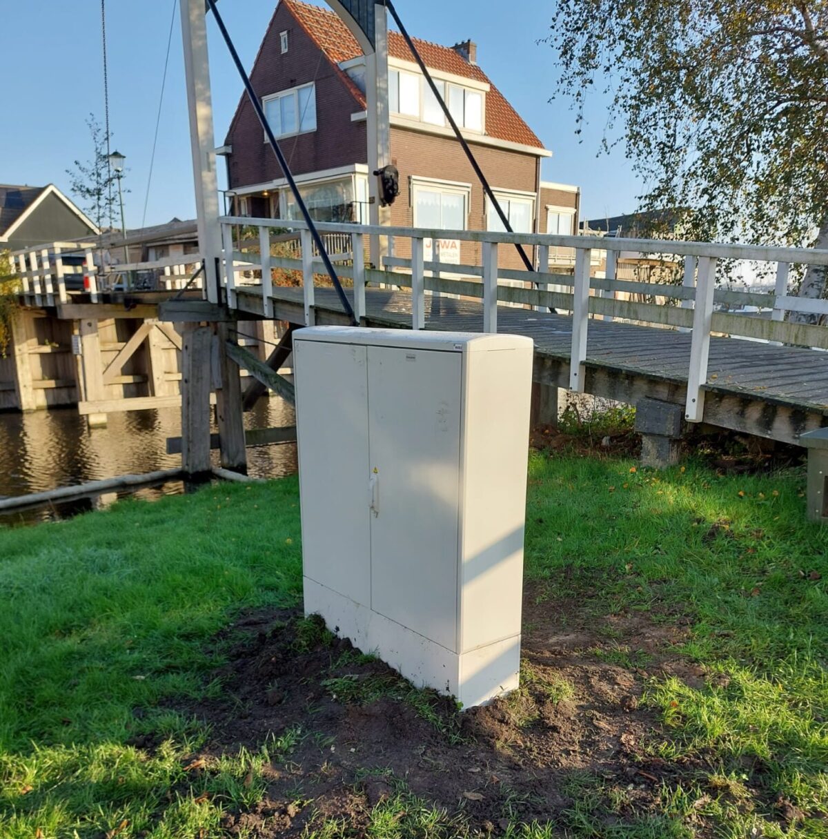 Plaatsen elektrakasten en watermeterput - Houthavenkade